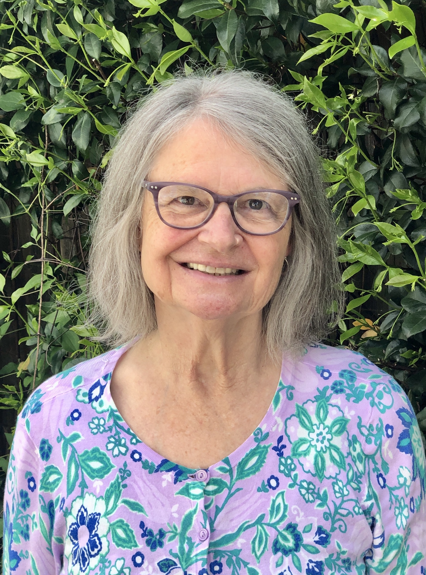 A Poem by Betty Les – The Paddock Review
