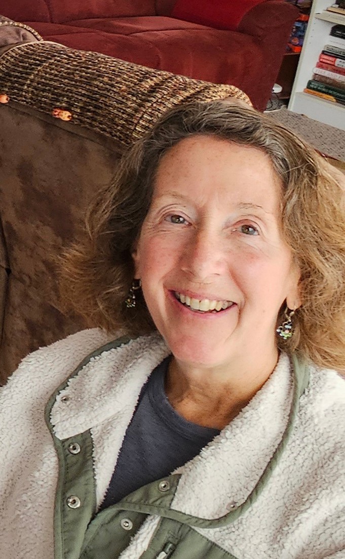 A Poem by Suzanne Simons – The Paddock Review